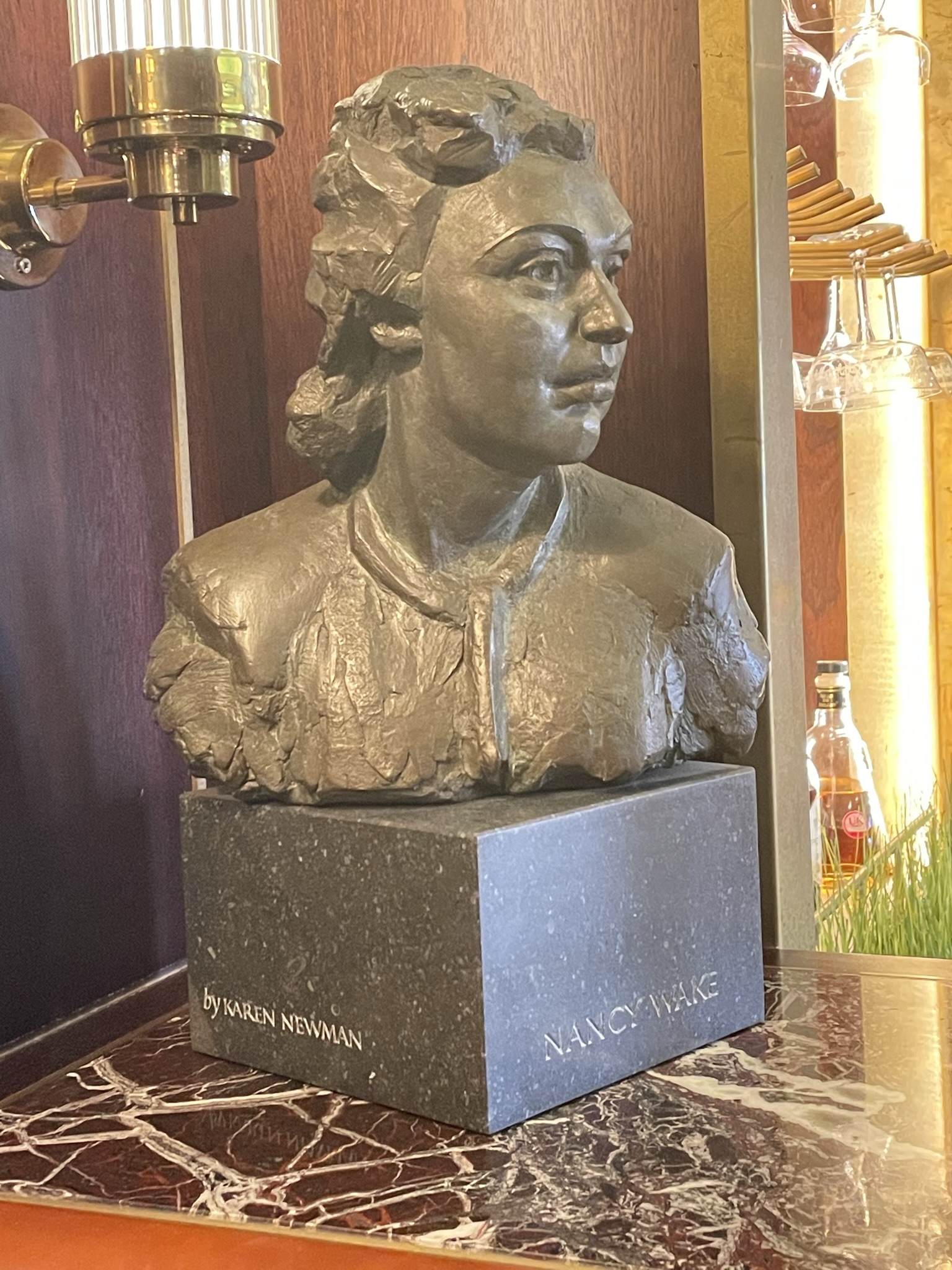 Nancy Wake – WomenstatuesUK