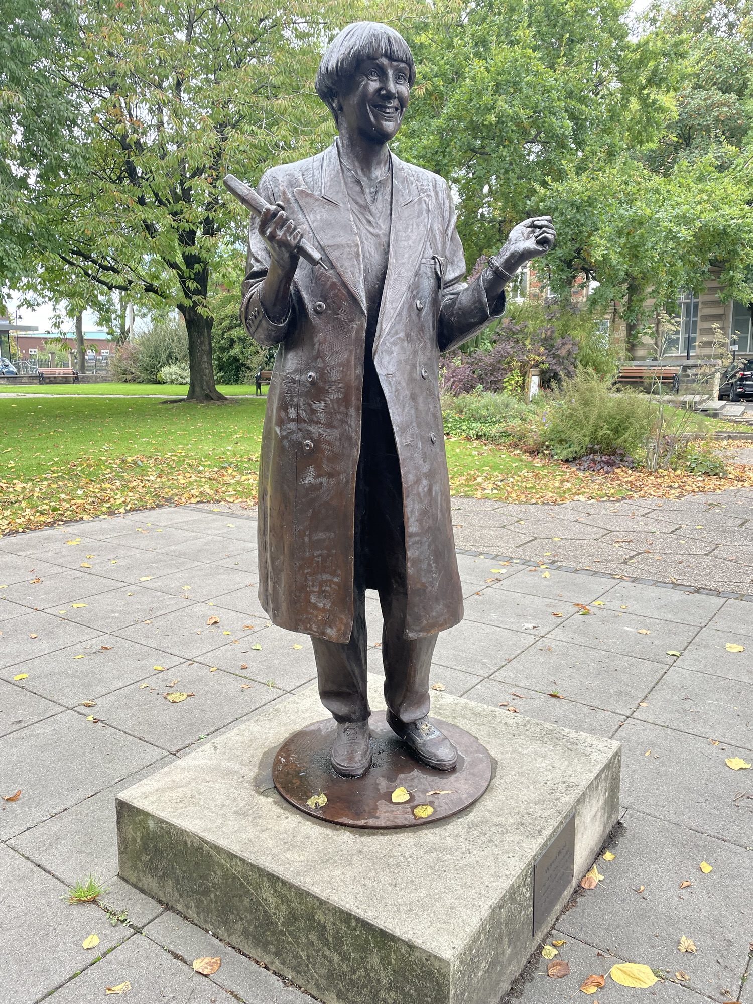 Victoria Wood – WomenstatuesUK